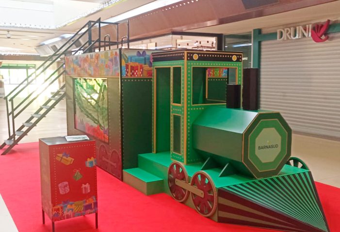 Tren de cartón para photocall | Timbrados San José